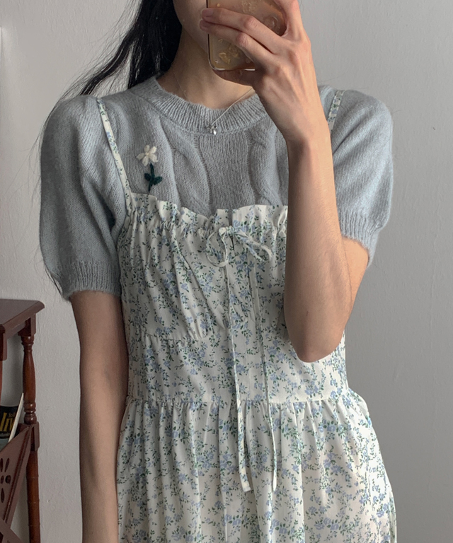 RIEN FLOWER TWIST ROUND KNIT(IVORY, PINK, SKYBLUE, GREEN 4COLORS!) - 에이블리