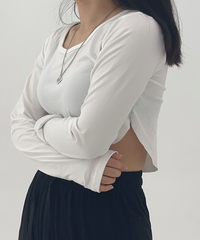 1 1할인 쫀쫀 트임 옆트임 크롭티셔츠 라운딩 유넥 언발 몸매보정 U넥 밑단굴림 라운드넥 긴팔 슬림핏 스판 이너 레이어드 찰랑