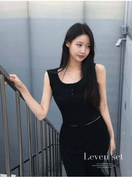 [핏보장/set🩵]레빈 나시 랩 치마 바지 트레이닝 세트 2color - 에이블리