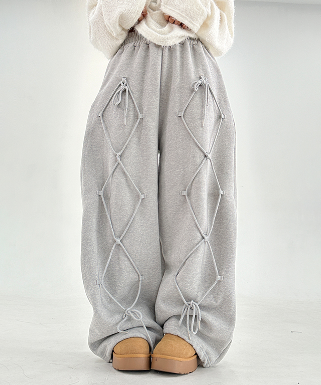빠른출고 기모선택 양기모 스트링조절 4color 리본끈포인트 로프팬츠 와이드바지 밴딩트레이닝 루즈핏 핀턱와이드 벌룬팬츠 벌룬바지 기모쭈리 양기모팬츠 양기모바지 밴딩