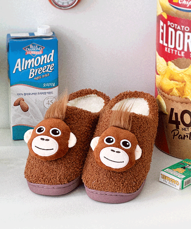 🐵오숭이🐵 털 실내화 슬리퍼 학교 학원 독서실 겨울 신발 원숭이 친구 우정 선물 [h묶음구매할인] 에이블리