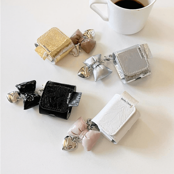 4color에어팟리본하트키링포함 우정케이스 에어팟케이스 에어팟집 생일선물 에어팟1세대 에어팟2세대 에어팟3세대 에어팟프로 에어팟프로2 에어팟키링 화이트 블랙 골드 실버