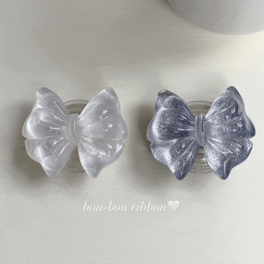 [감성톡ღ] bon-bon ribbon 호마이카 실버 맥세이프 그립 스마트톡 2color - 에이블리