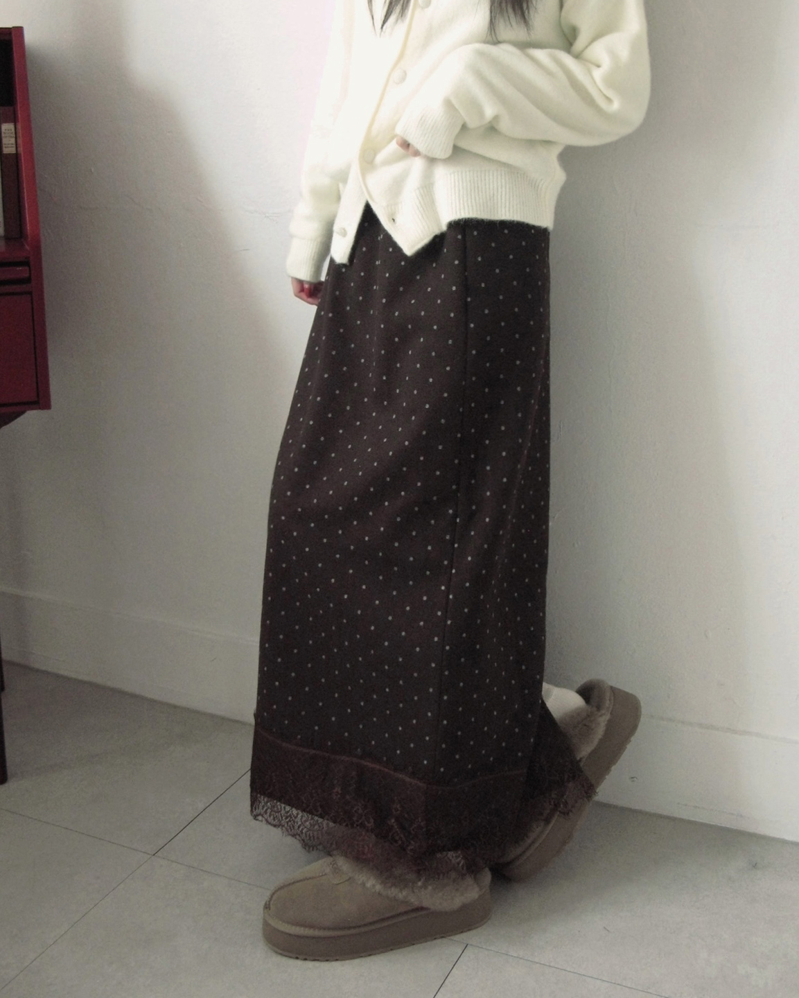 [도톰기모] momo dot lace long sk - 에이블리