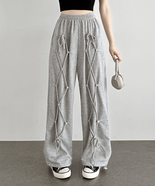 [ HIP🔥] 유니크 로프 디테일 밑단 스트링 투웨이 와이드 트레이닝 팬츠 - 에이블리