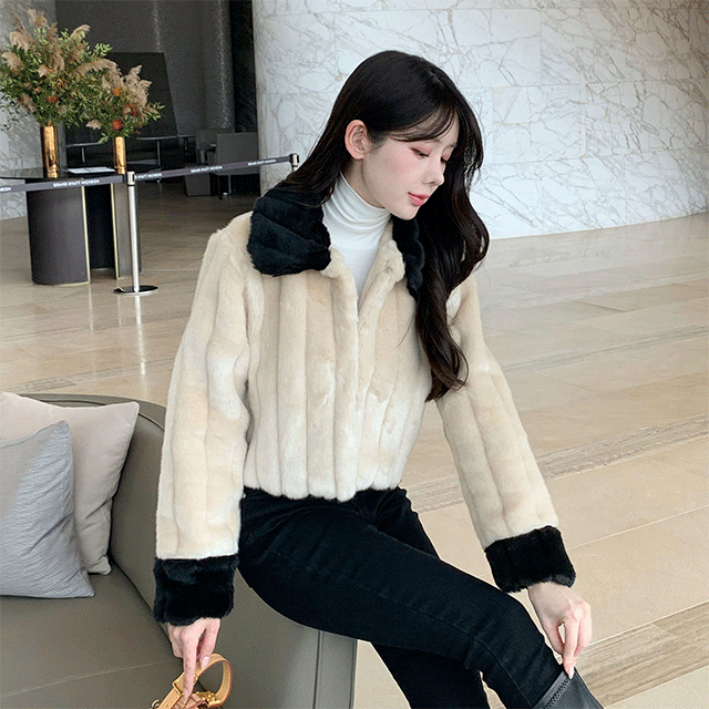 🎉아우터day 미우 퍼자켓 밍크자켓 밍크점퍼 후리스 숏패딩 뽀글이 핸드메이드코트 케이프코트 망토코트 코듀로이 패딩 숏코트 밍크코트 퍼코트 숏패딩 트위드자켓 페이크