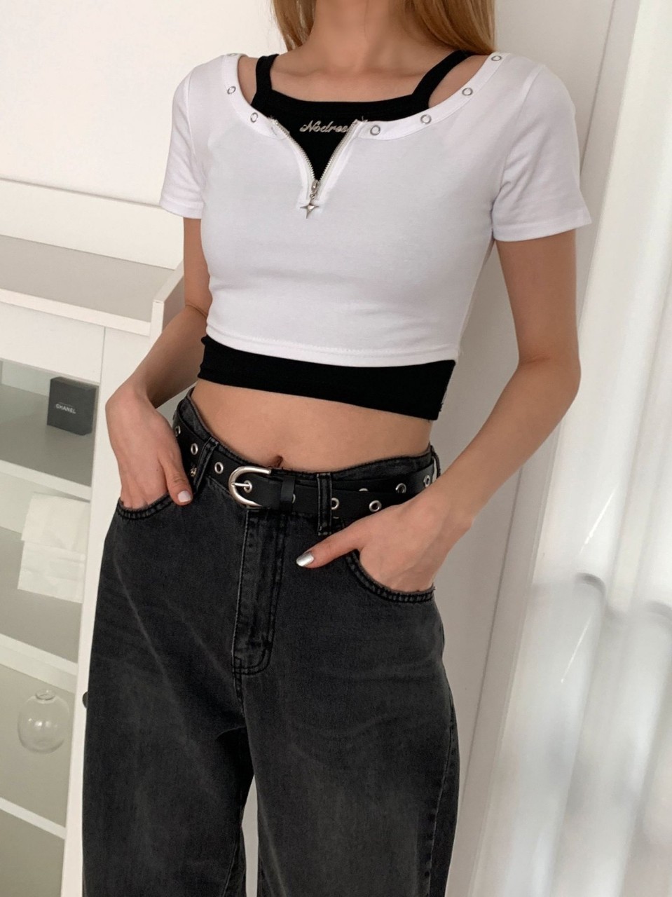 [4col/크롭티/댄서복/스판대박/볼륨극대화/y2k/하이틴/빈티지/몸매보정/섹시걸/스우파/꾸안꾸/상체라인업] 지퍼나시반소매T - 에이블리