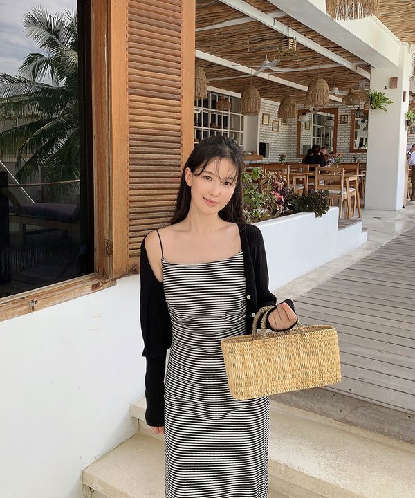 [MORRSET][만능코디템🤍/전컬러BT🎨][자체제작] 프리미엄 썸머 퓨어 슬림골지 크롭 가디건 - 에이블리