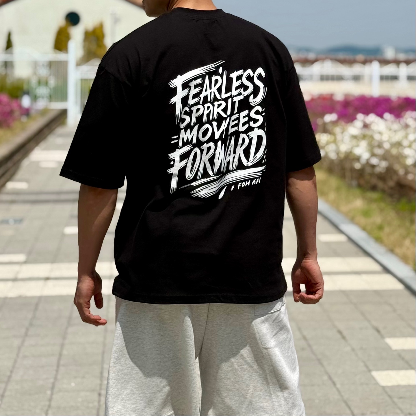 레터링 반팔티 오버핏 그래픽 프린팅 얇은 여름 반팔 티셔츠 - 에이블리