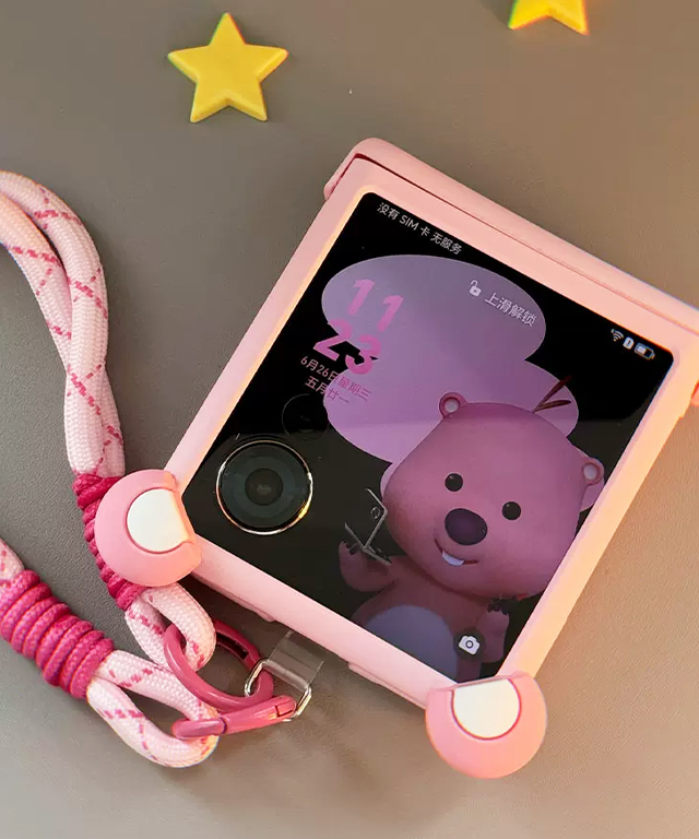 핸드 스트랩 힌지보호 커버 곰돌이 귀 하드 슬림 갤럭시 Z플립6 Z플립5 Z플립4 Z플립3 제트플립6 제트플립5 제트플립4 제트플립3 지플립6 지플립5 지플립4 귀여운