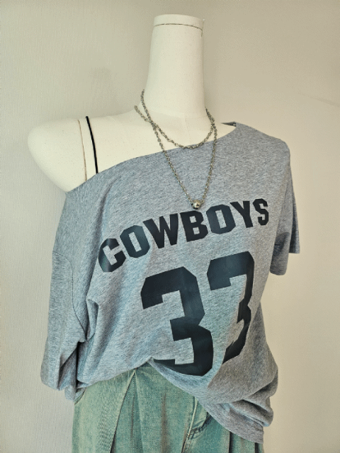 [M-4XL 빅사이즈] 루즈핏 오프숄더 반팔티 빅사이즈 넘버 반팔 티셔츠 - 에이블리