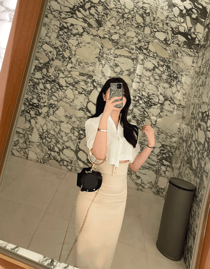 [Premium] 럭스 하이웨스트 투버튼 미디 슬림 H스커트 (2col) - 에이블리