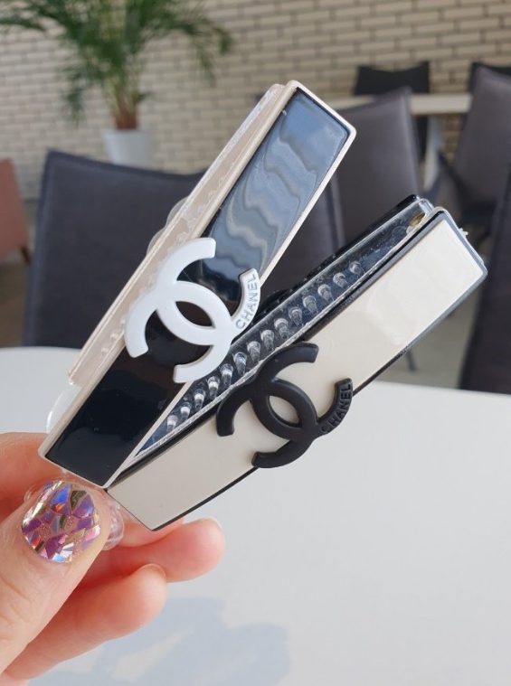 C 헤어핀 집게핀 똑딱핀 머리핀 헤어밴드 머리띠 헤어 머리끈 빅 리본 실크 명품 빅사이즈 반다나 베일 비녀 넓은 밴드 핀 액세서리 헤어스카프 끈 실 곱창 스크런치 악어핀